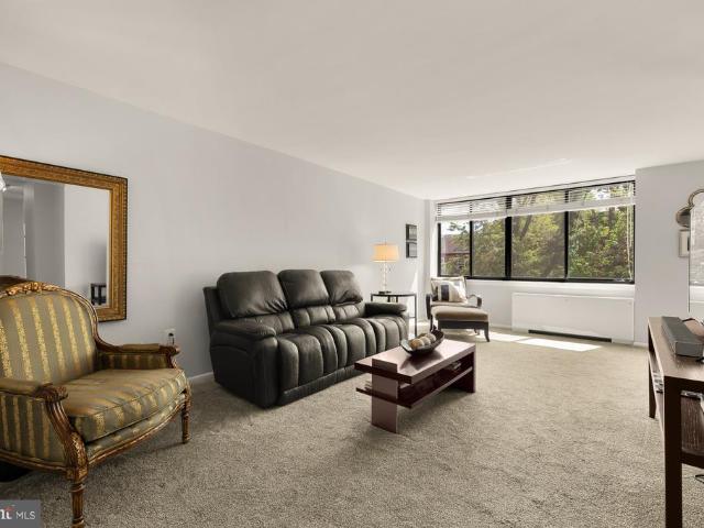 4390 Lorcom Lane # 510