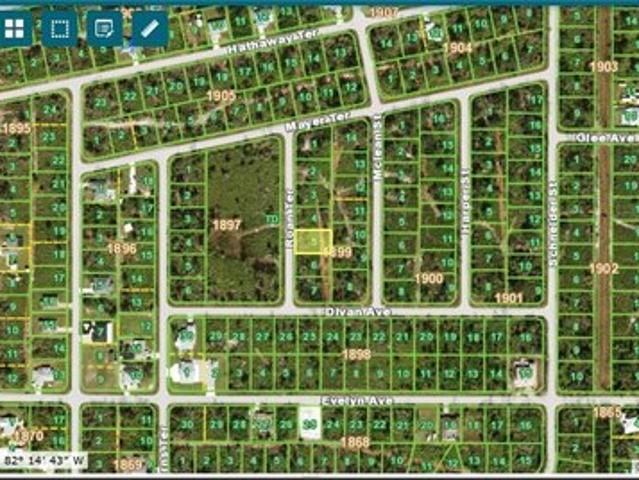 4390 Roan Ter, Port Charlotte, FL 33981