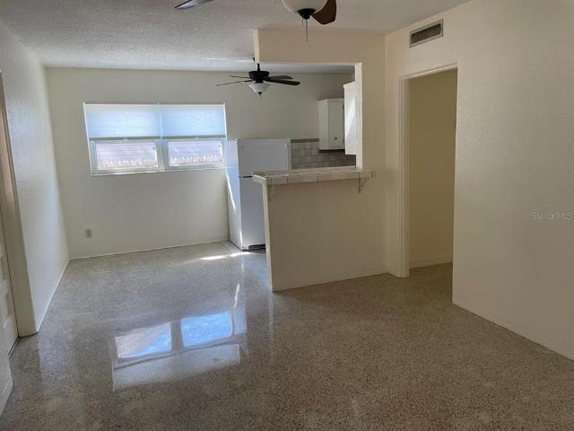 4390 68th St N, St. Petersburg, FL 33709 | MLS #TB8492