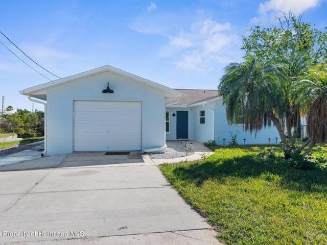 4390 6th Isle Dr, Hernando Beach, FL 34607