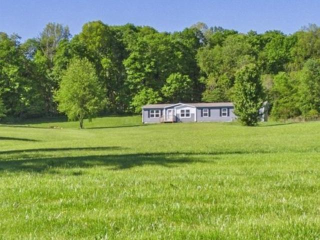 4391 S Tanglewood Ln, Salem, IN 47167