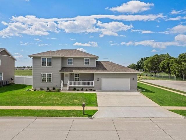439 3rd St, Columbus, NE 68601
