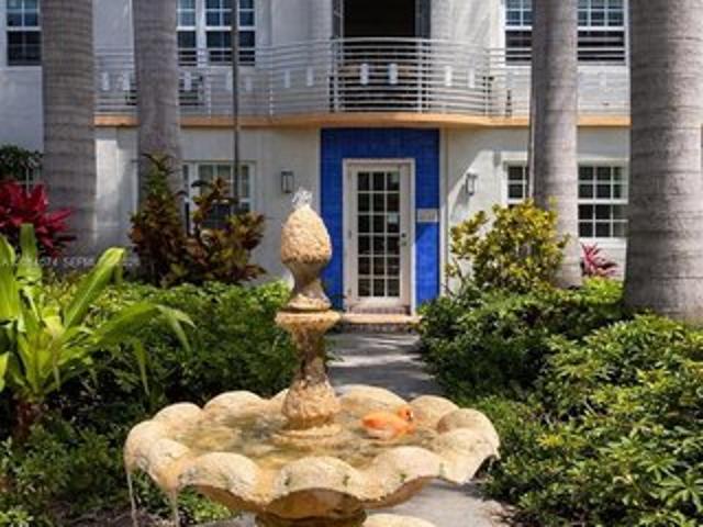 439 15th St Apt 11, Miami Beach, FL 33139