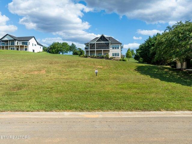 439 Chestnut Ln, Loudon, TN 37774