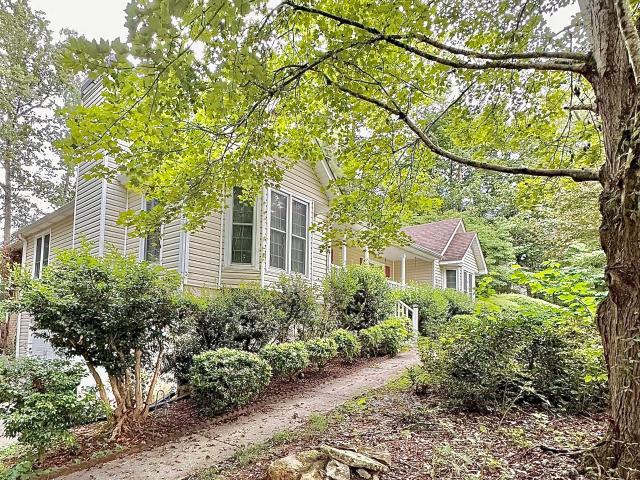 439 Abbington Lane