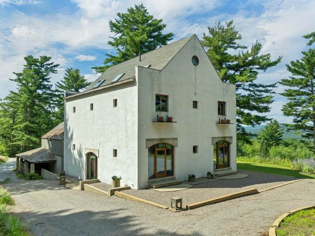 439 Avery Hill Road