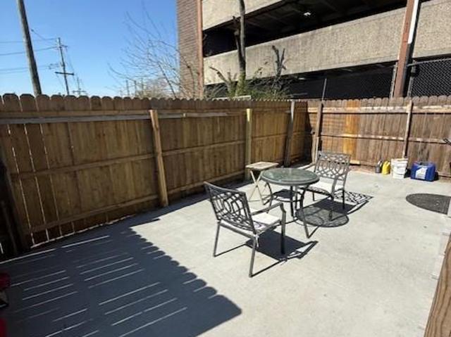 439 Barclay Street 1