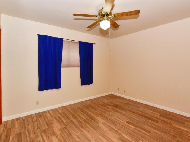 439 e brown road