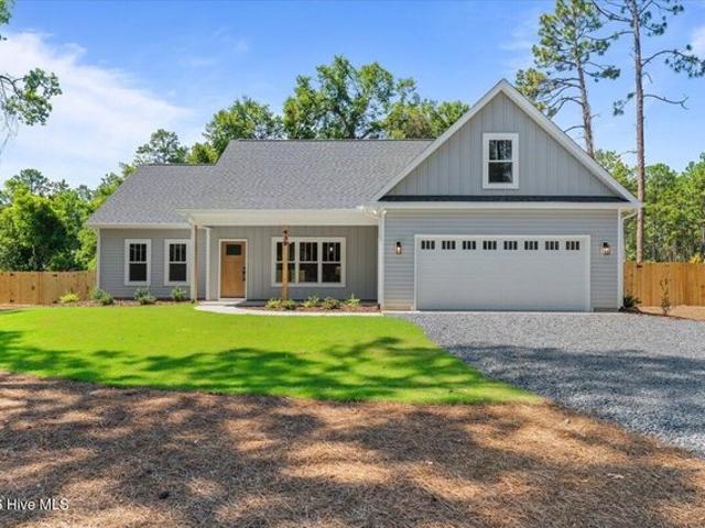 439 E Philadelphia Ave, Pinebluff, NC 28373