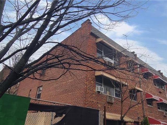 439 East 21st Street