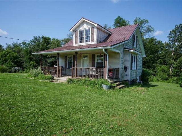 439 Fort Cherry Rd