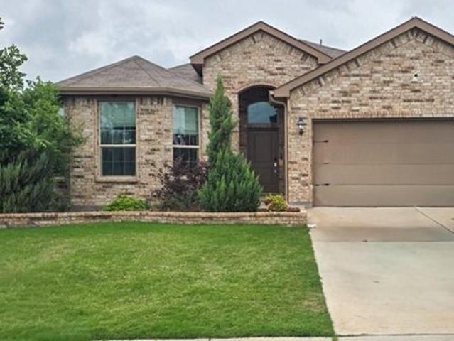439 Helm Ln, Azle, TX 76020