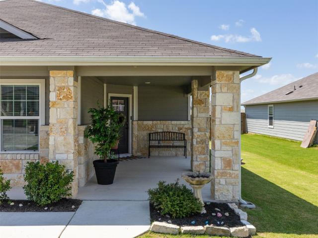 439 Hunter Loop