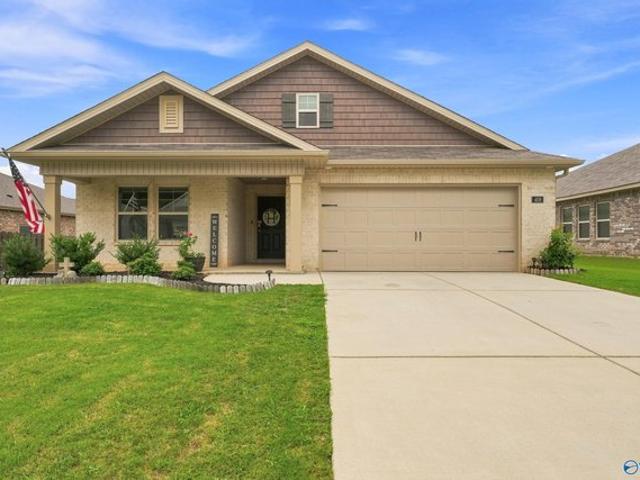 439 Jackson Point Cir, Huntsville, AL 35811