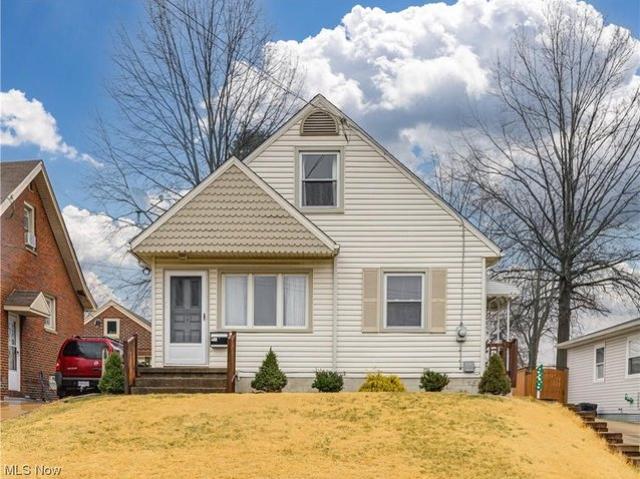 439 Larkin Ave, Akron, OH 44305