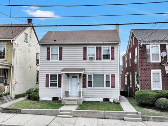 439 Main St, Oley, PA 19547