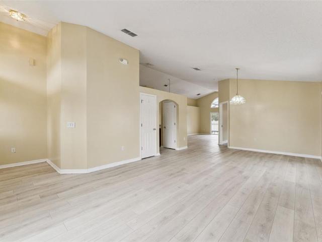 439 Majesty Dr, Davenport, FL 33837 | MLS #O6403 | Compass