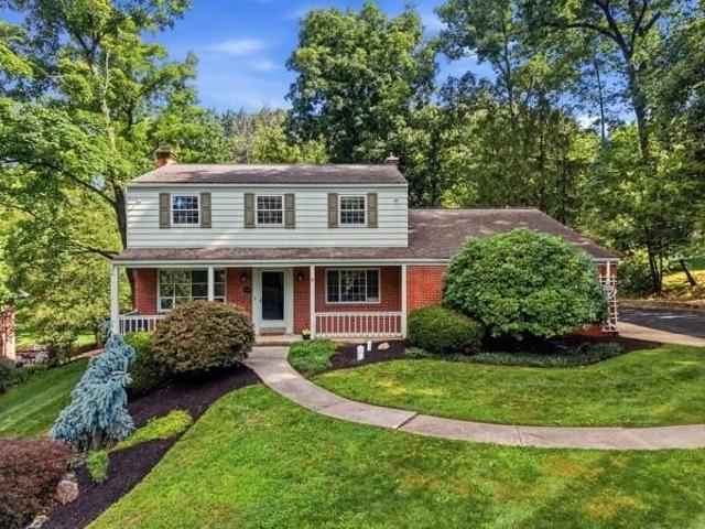 439 Manor Rd, Delmont, PA 15626