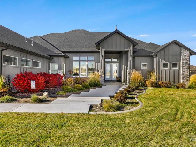 439 Meadowview Lane North