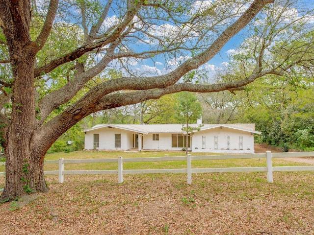 439 N Lonestar Lane