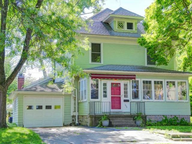 439 N McArthur St, Macomb, IL 61455