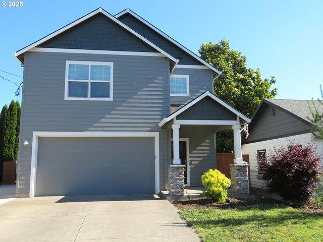 439 NW Garibaldi St, Hillsboro, OR 97124