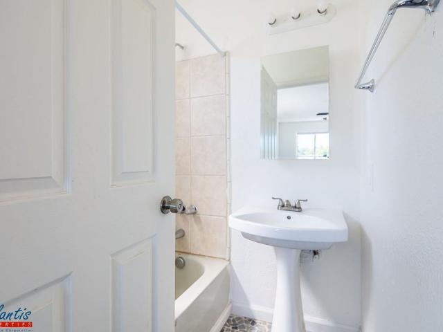 439 S. 4th Street 2 Bedroom Apartment for Rent at 439 S 4th St, San Jose, CA 95112 Downtown San Jose