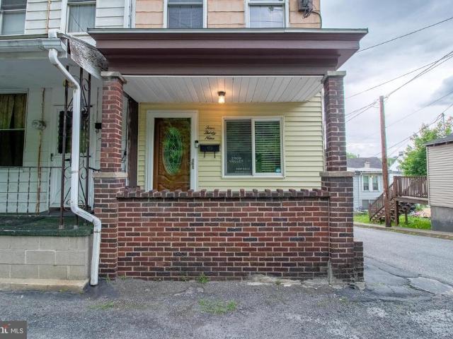 439 South Street E