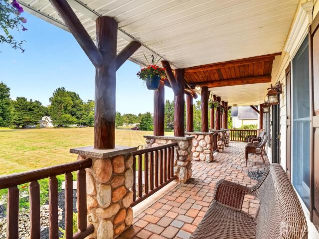439 Schoolhouse Road