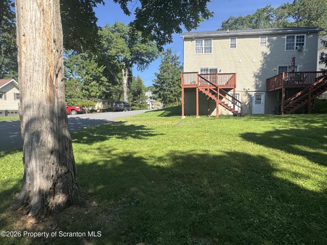 439 Summit Avenue