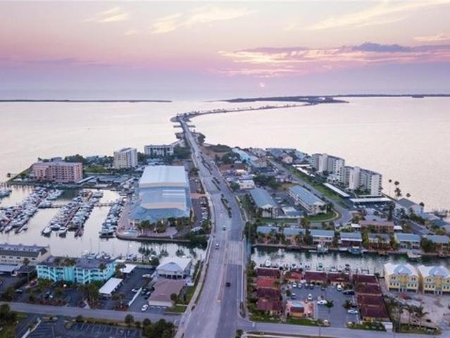 439 Paula Dr S Unit 103, Dunedin, FL 34698