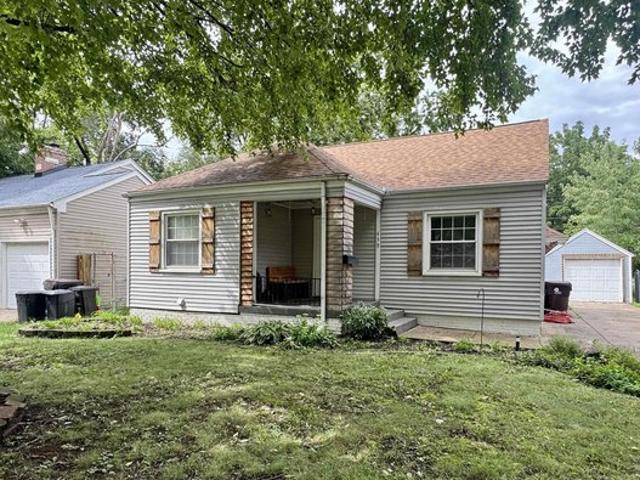 439 W Hampton Ct, Peoria, IL 61604