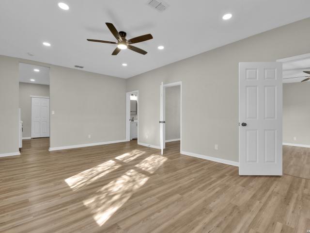 439 W Lubbock St, San Antonio, TX 78204 | MLS #1960