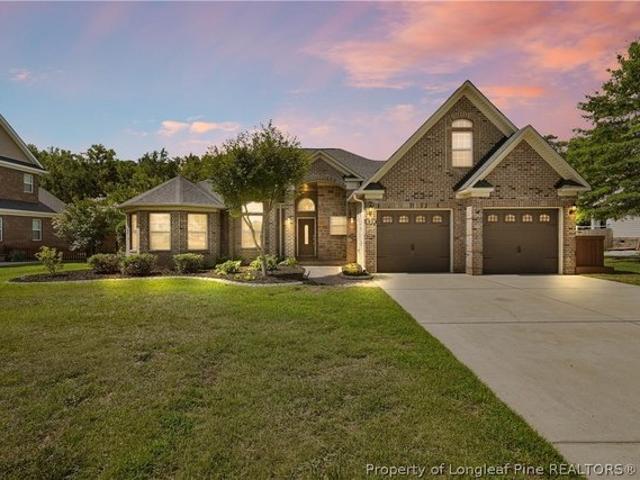439 W Summerchase Dr, Fayetteville, NC 28311