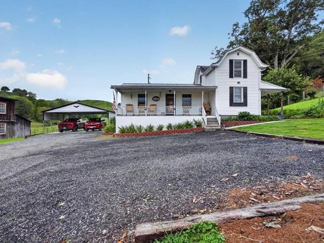 439 Wallens Creek Rd, Mouth Of Wilson, VA 24363