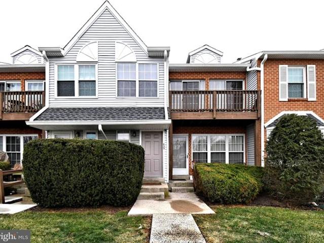 439 Wendover Dr, Norristown, PA 19403