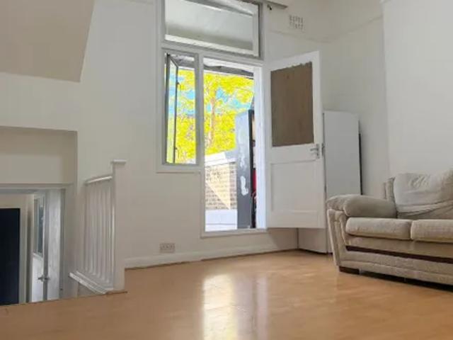 47 71 Iverson Road, London, NW6 2DX, United Kingdom | 2 bed apartment for rent #167485682 | Rentberry