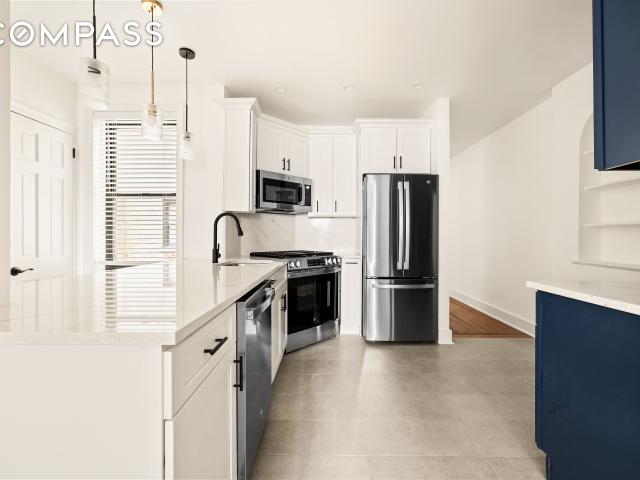 47 39 40th Street, Queens, NY