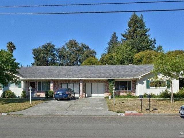 47 Ursuline Rd, Santa Rosa, CA 95403