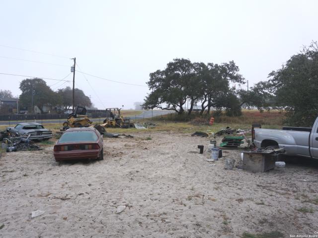 47 Viewpoint Dr, Poteet, TX 78065 | MLS #1820 | Compass