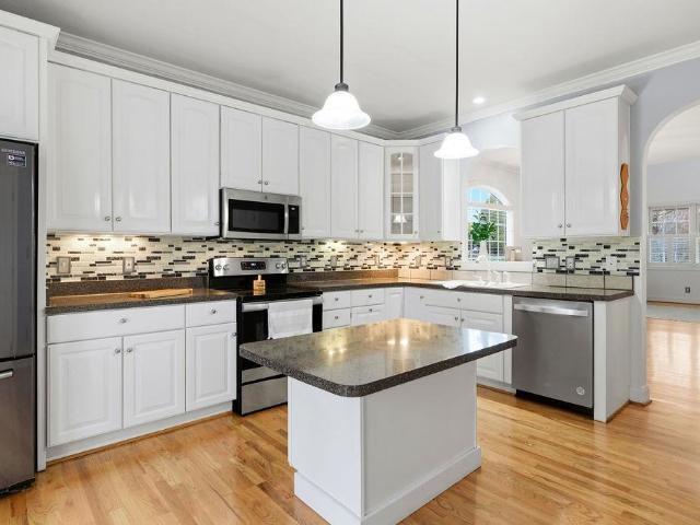 47 Villa View Dr, Staunton, VA 24401 | MLS #672051