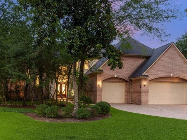 47 W Horizon Ridge Pl, The Woodlands, TX 77381