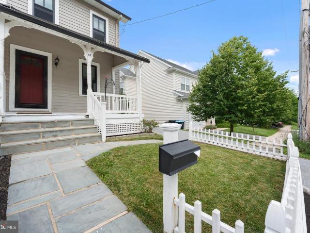47 Walnut Avenue