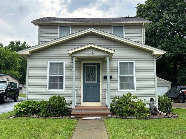 47 Walnut St N, Waterloo, NY 13165