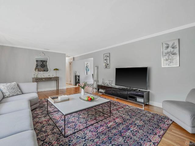 47 Whitebrook Drive