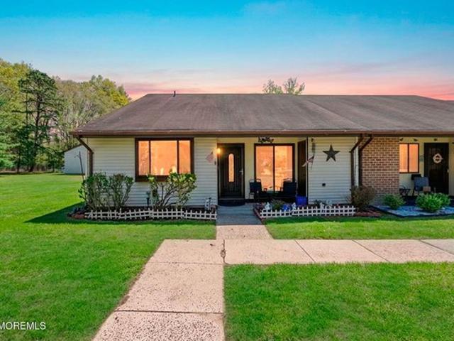 47 Wild Turkey Way Unit A, Manalapan, NJ 07726