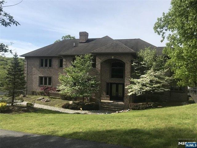 47 Wilson Ave, Woodland Park, NJ 07424