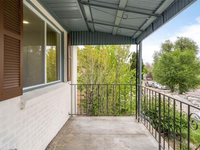 47 Zenobia Street