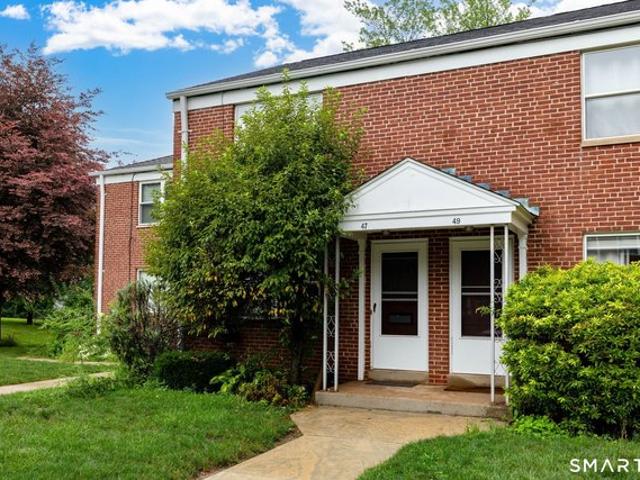 47 Arnold Way Unit 47, West Hartford, CT 06119