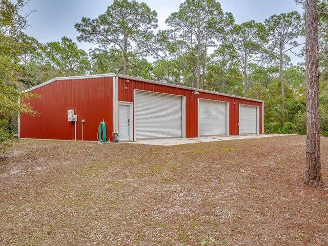 47 Aucilla St, Panacea, FL 32346